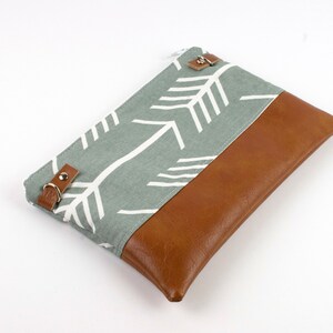 Gray Arrow Phone Wallet, Smartphone Case, iPhone 7 Plus Wristlet ...