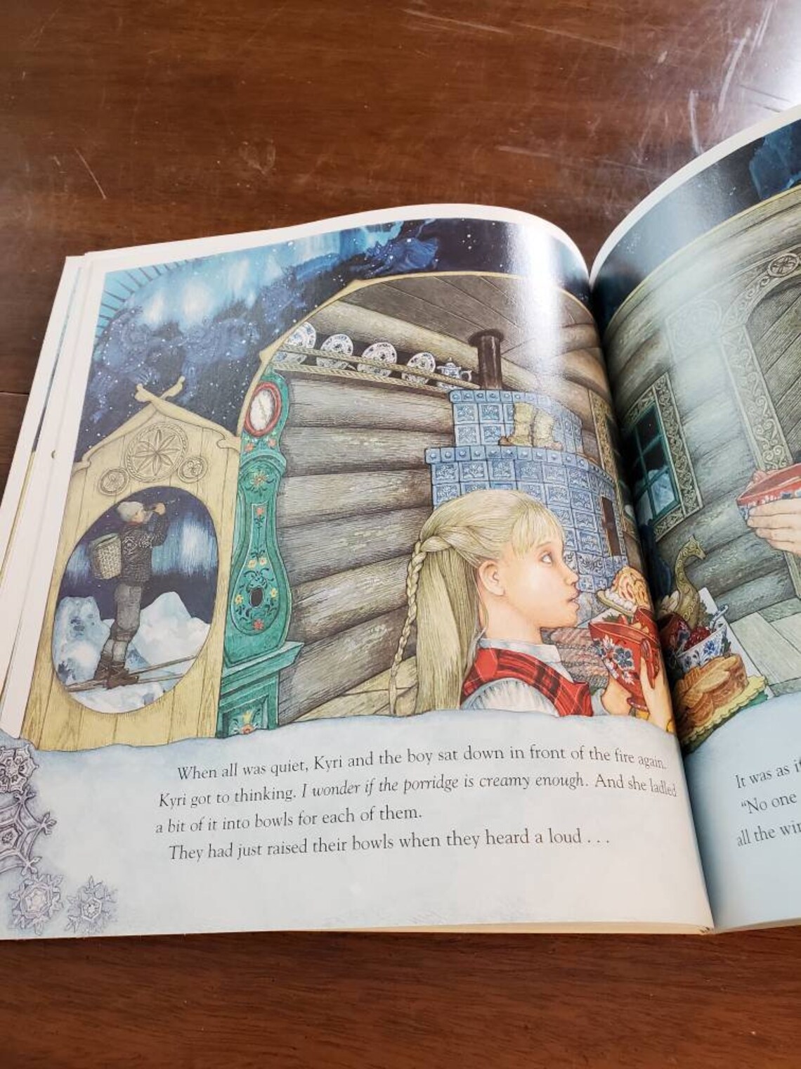 2003 Jan Brett Who's That Knocking on Christmas Eve Paperback ...