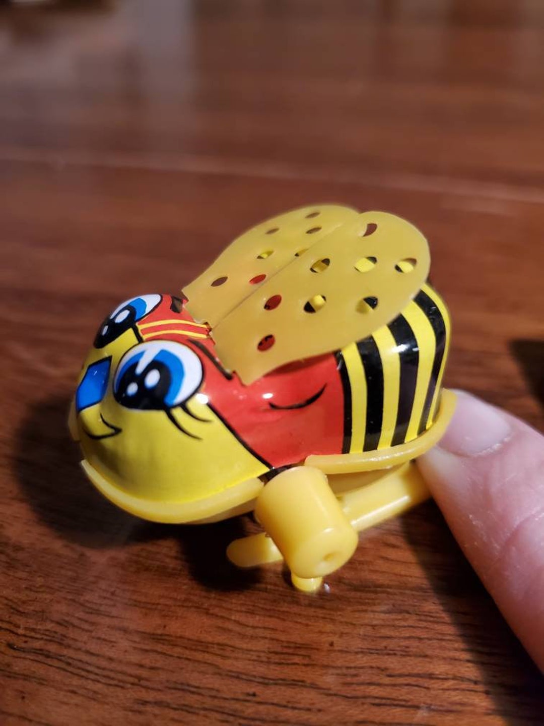 1960's Wind up Bee Bug Hong Kong Tin Litho - Etsy