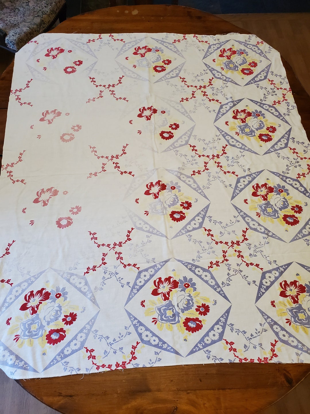 1950's Floral Linen Country Kitchen Table Cloth Purple Red Yellow ...