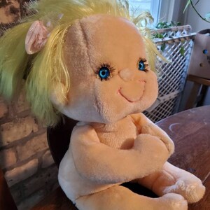 1985 Kenner Precious Hugs Hallmark Hugga Bunch Doll Blonde (yellow ...