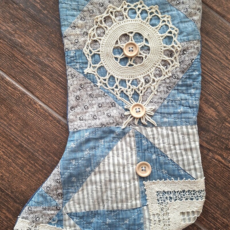Repurposed Quilt Decor - Etsy