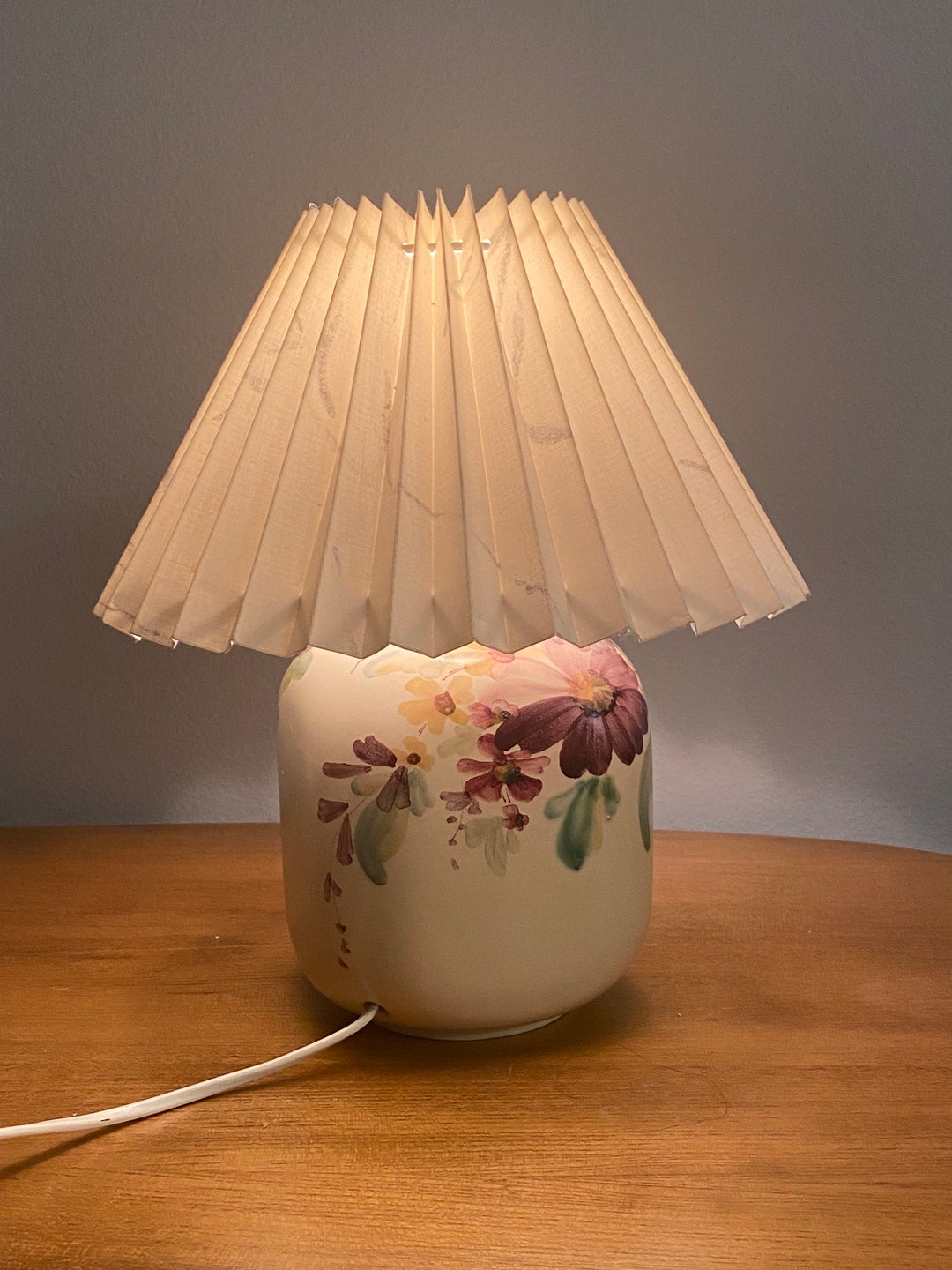 A Museum Standard Piece / Very Beautiful Hand Painted Ceramic Table ...