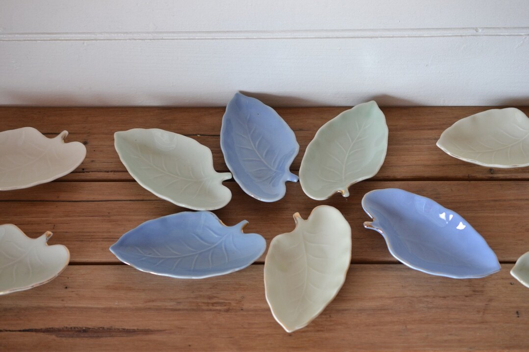 Vintage 10 X Ceramic Leaf Dish Plates Green Mauve Japan Serving Plates ...