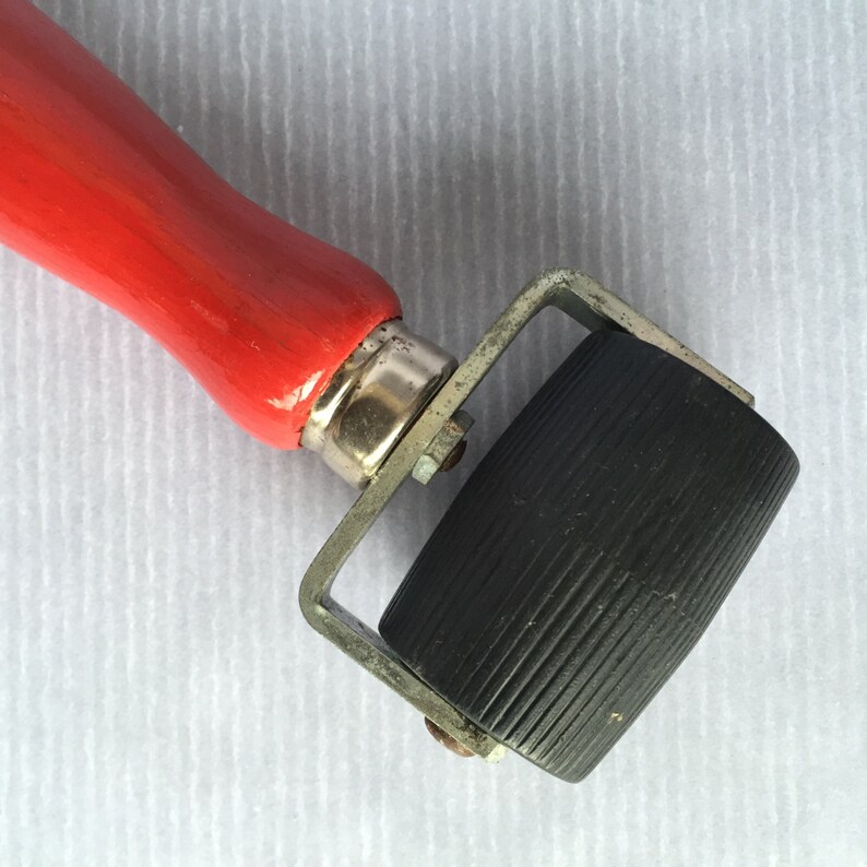 Print Ink Roller, Ink Roller Circa 1970s, Vintage Plastic Roller, Old ...