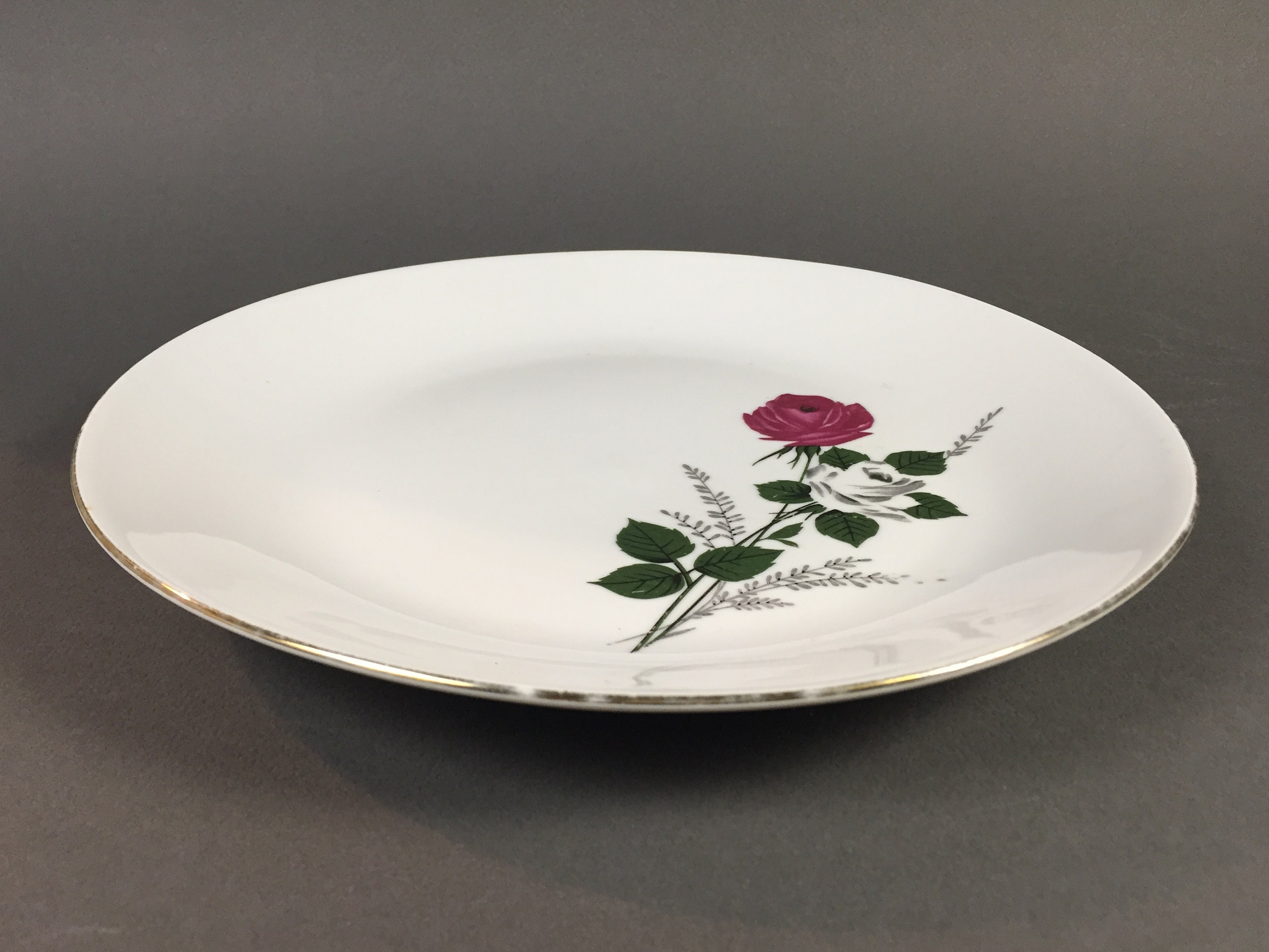 KAHLA White Porcelain Set of Two Platters With Red Rose Decor - Etsy