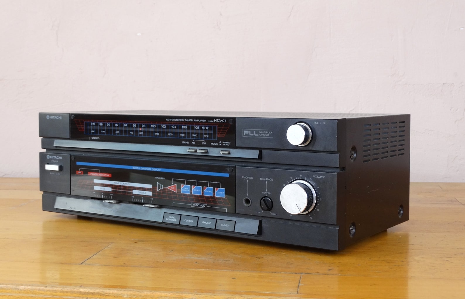 Hitachi HTA 07, Stereo Amplifier, Tuner Radio, Transistor Radio ...