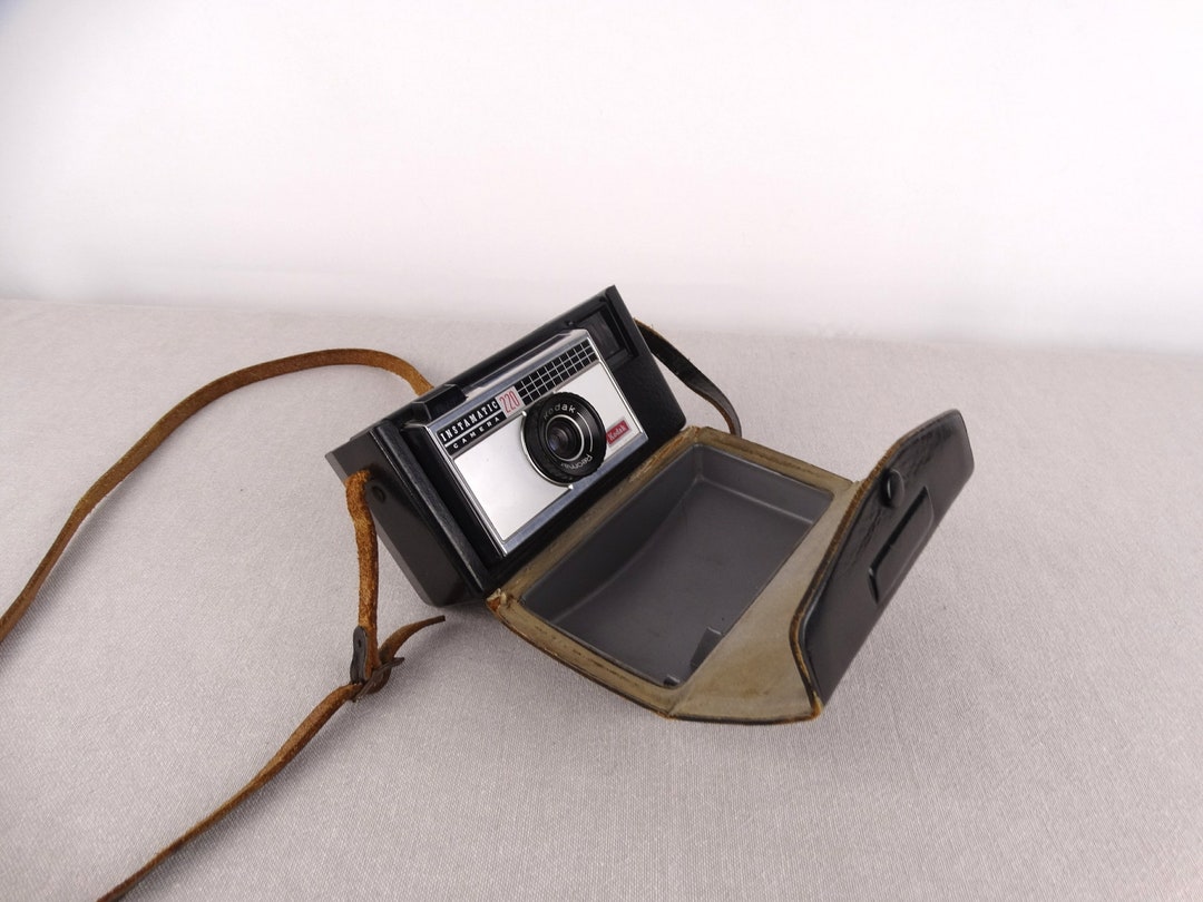 Kodak Instamatic 220 Camera, Old Film Camera, Photo Camera, German ...