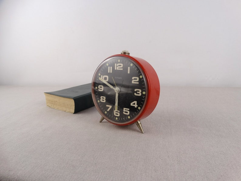Vintage Titan Alarm Clock Red Clock Desk Clock Bedroom - Etsy