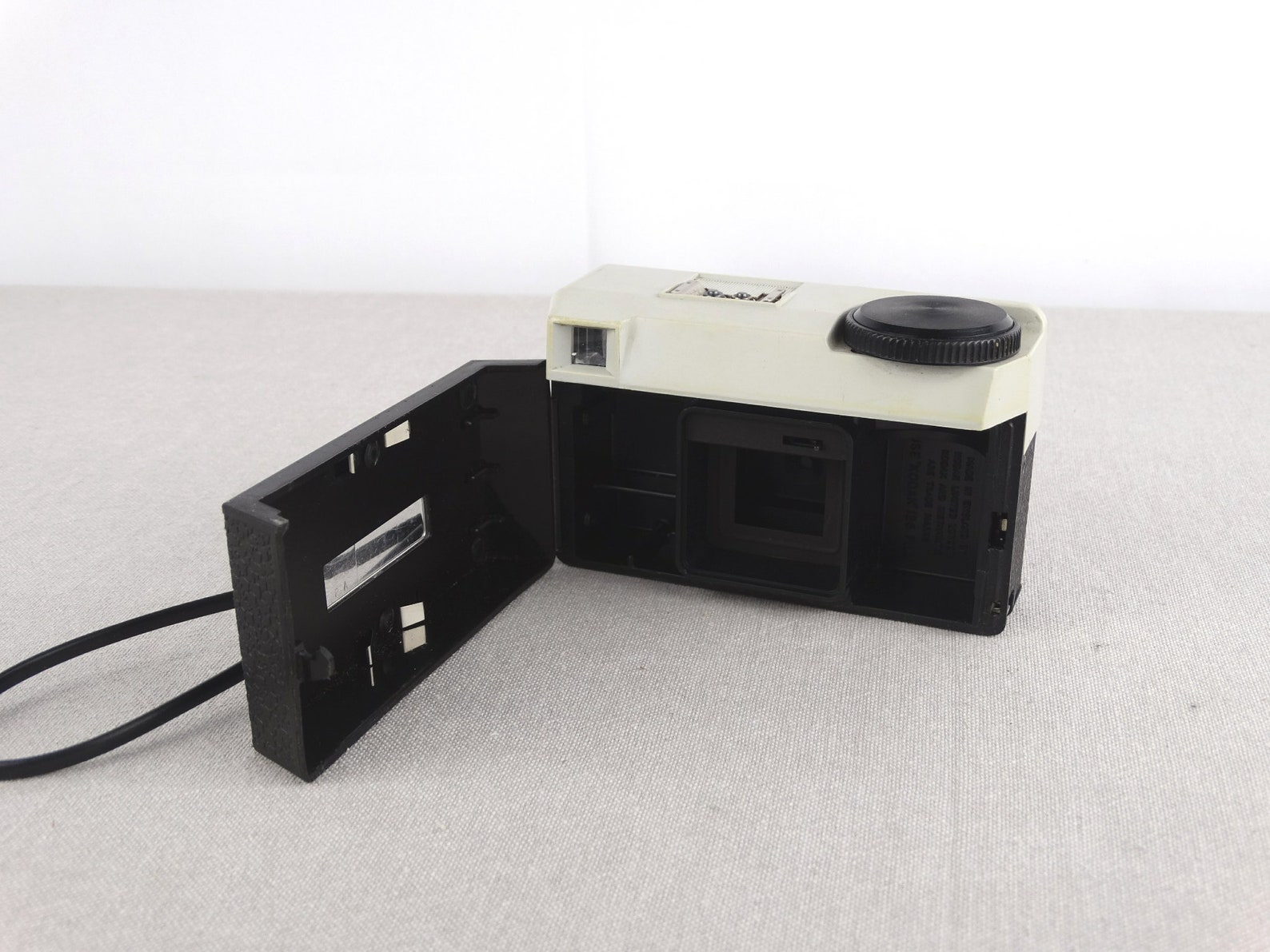 Kodak Instamatic 25 Camera, 126 Film Camera, Photo Camera, Lomography ...