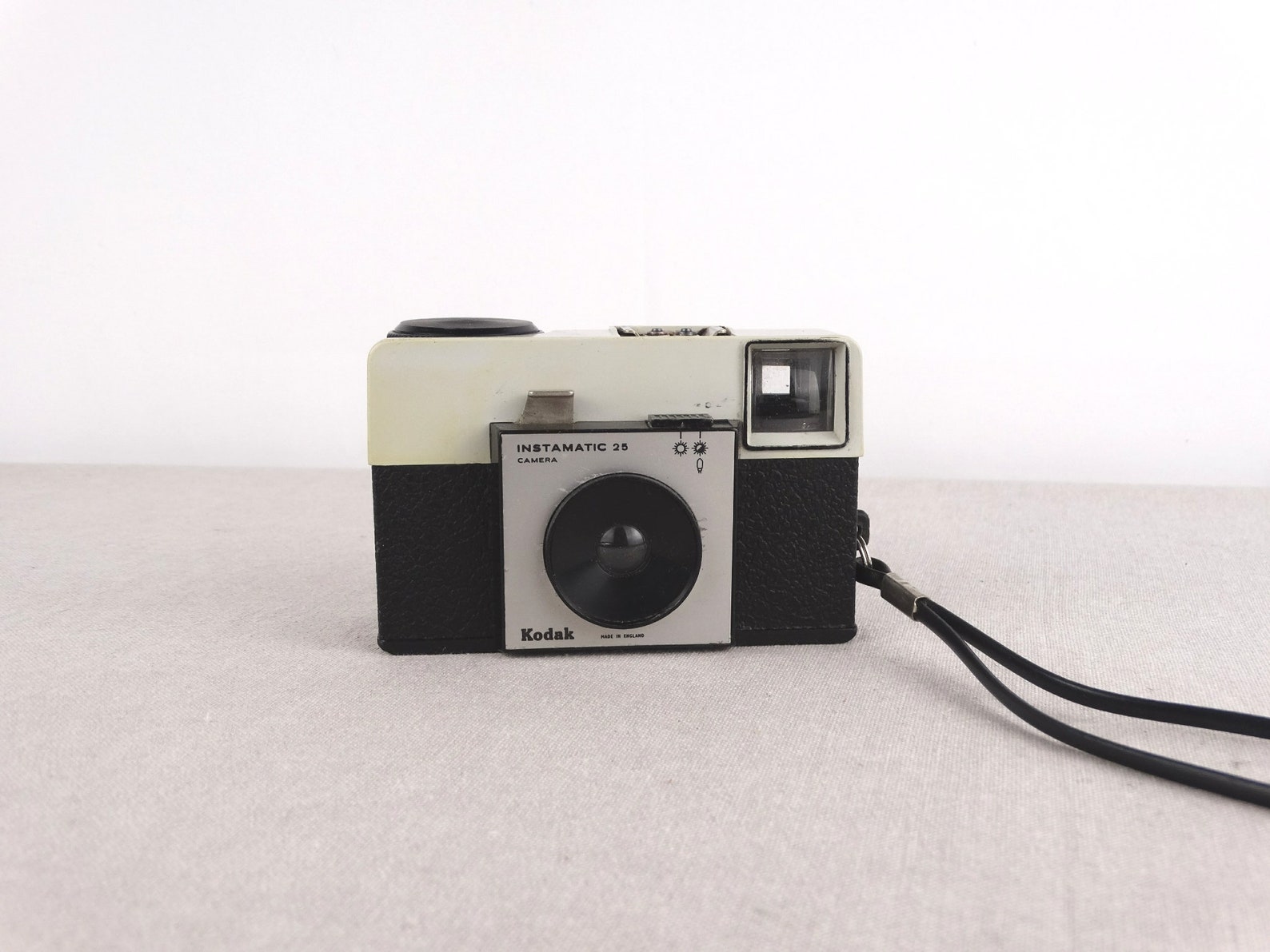 Kodak Instamatic 25 Camera, 126 Film Camera, Photo Camera, Lomography ...