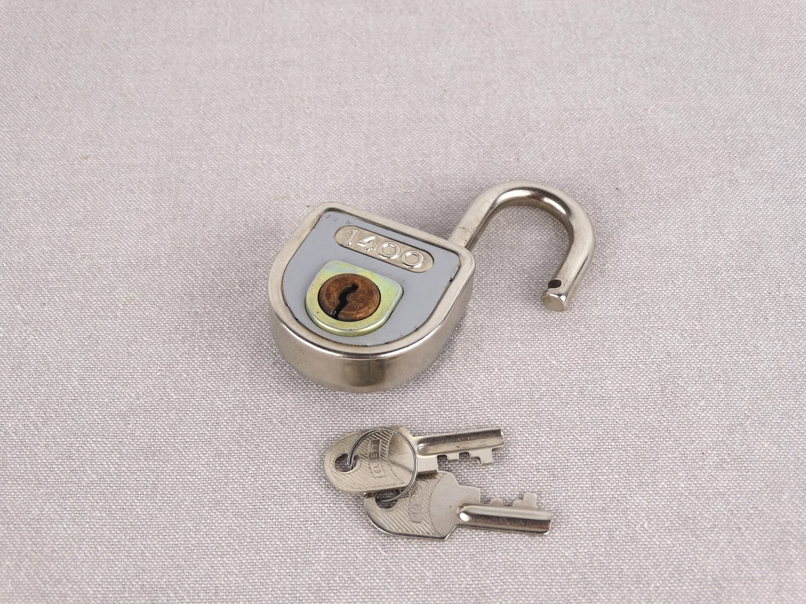 Elzett 1400 Padlock, Old Working Padlock, Lock With Keys, Retro Padlock ...