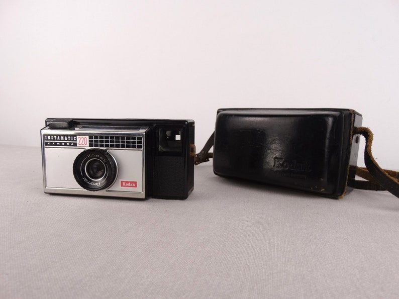 Kodak Instamatic 220 Camera Old Film Camera Photo Camera - Etsy