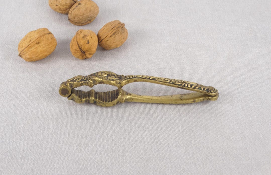 Vintage Brass Nut Cracker, Hand Nutcracker Tool, Brass Walnut Breaker ...
