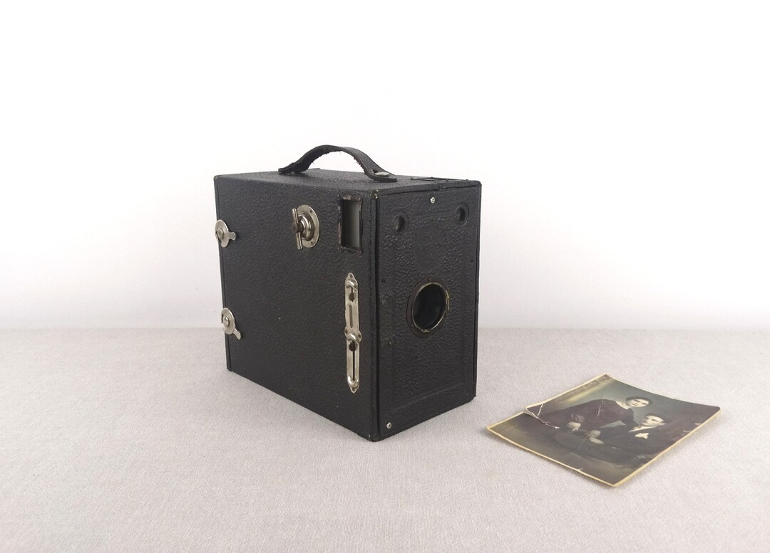 1920, Ensign 2 1/2 Box Camera, Antique Photo Camera, Ensign Box Camera ...