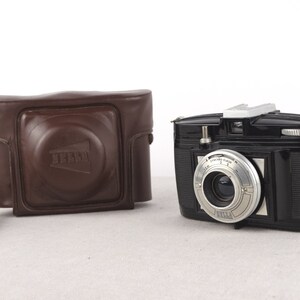 Bilora Bella Camera, Synchro Flash, Bella Camera, Photographer Camera ...