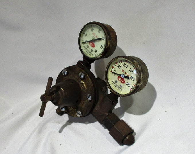Pressure Gauges, Modern Engineering Company, St. Louis, Missouri ...