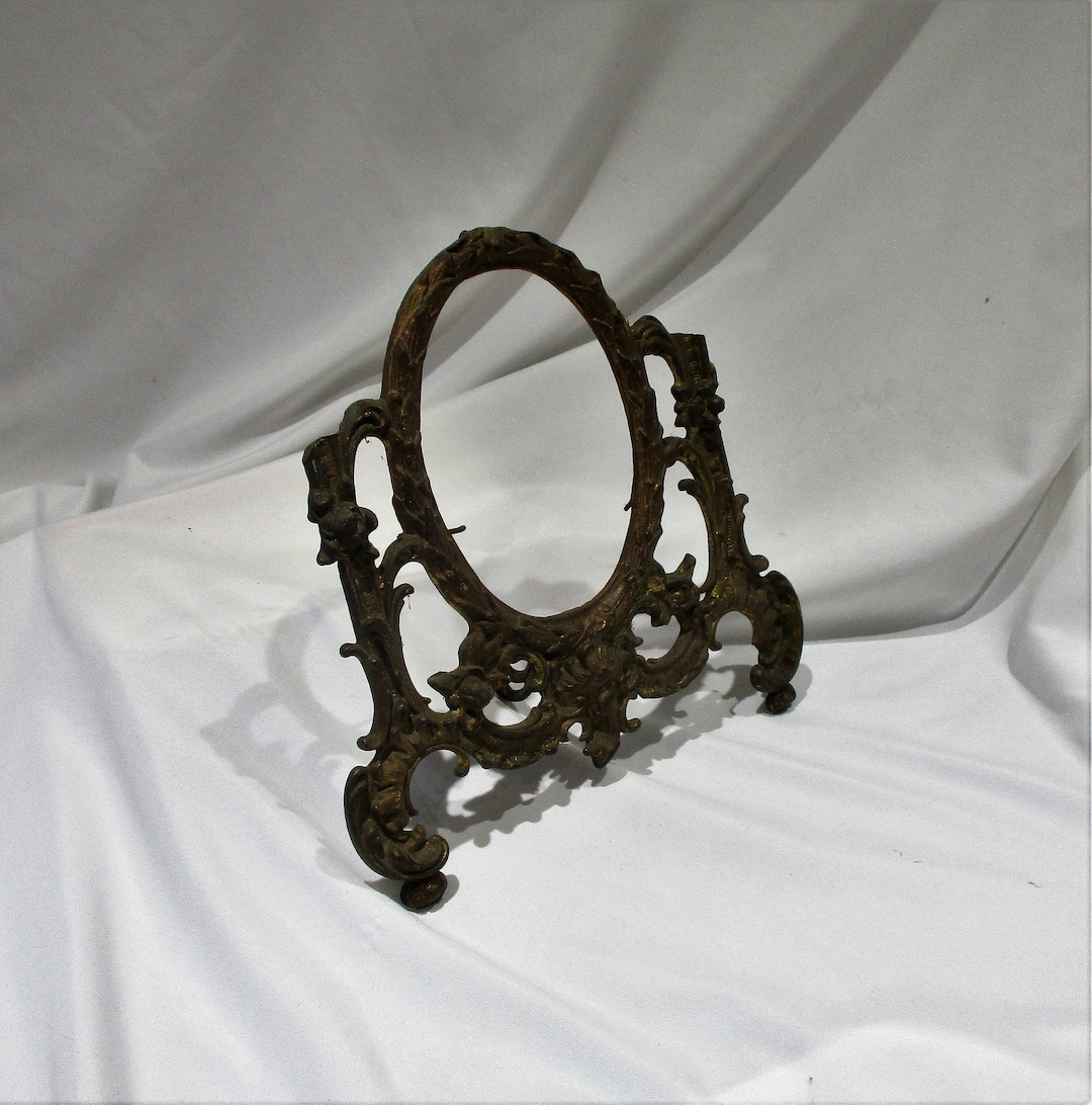 Rococo Neoclassical Acanthus Leaf Oval Gilded Metal Picture or Mirror ...