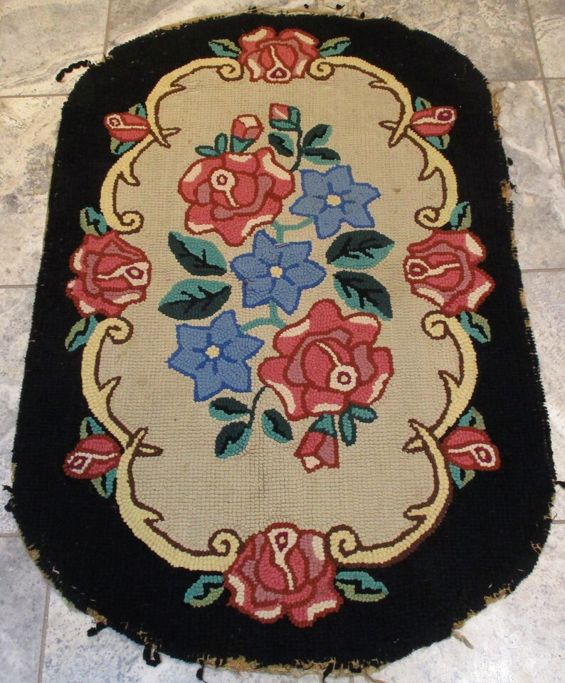Hooked Rug Oval Vintage Floral and Abstract Hooked Rug Old - Etsy