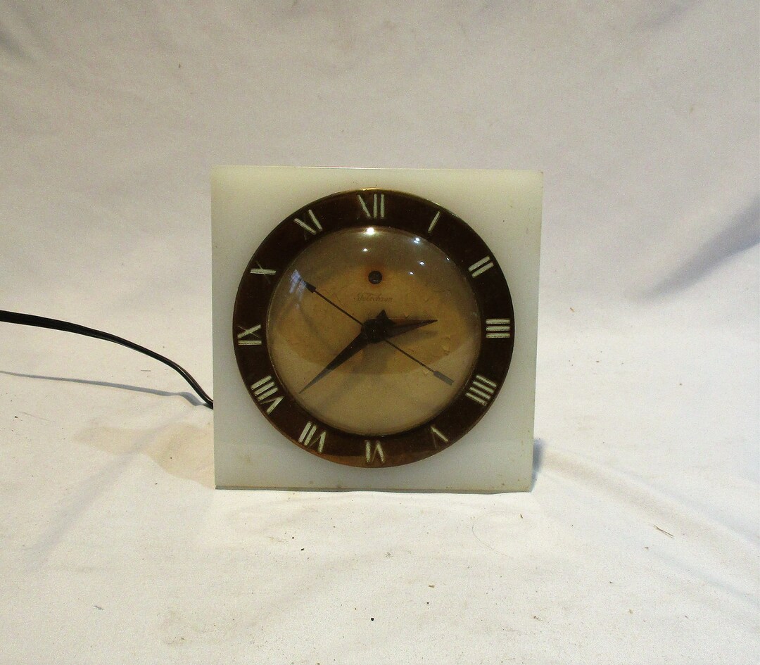 Telechron Desk Clock or Table or Mantle Clock, Mid Century Modern ...