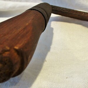 Draw Knife, Old Woodworking Tool, Antique Hand Forged Carpentry History ...