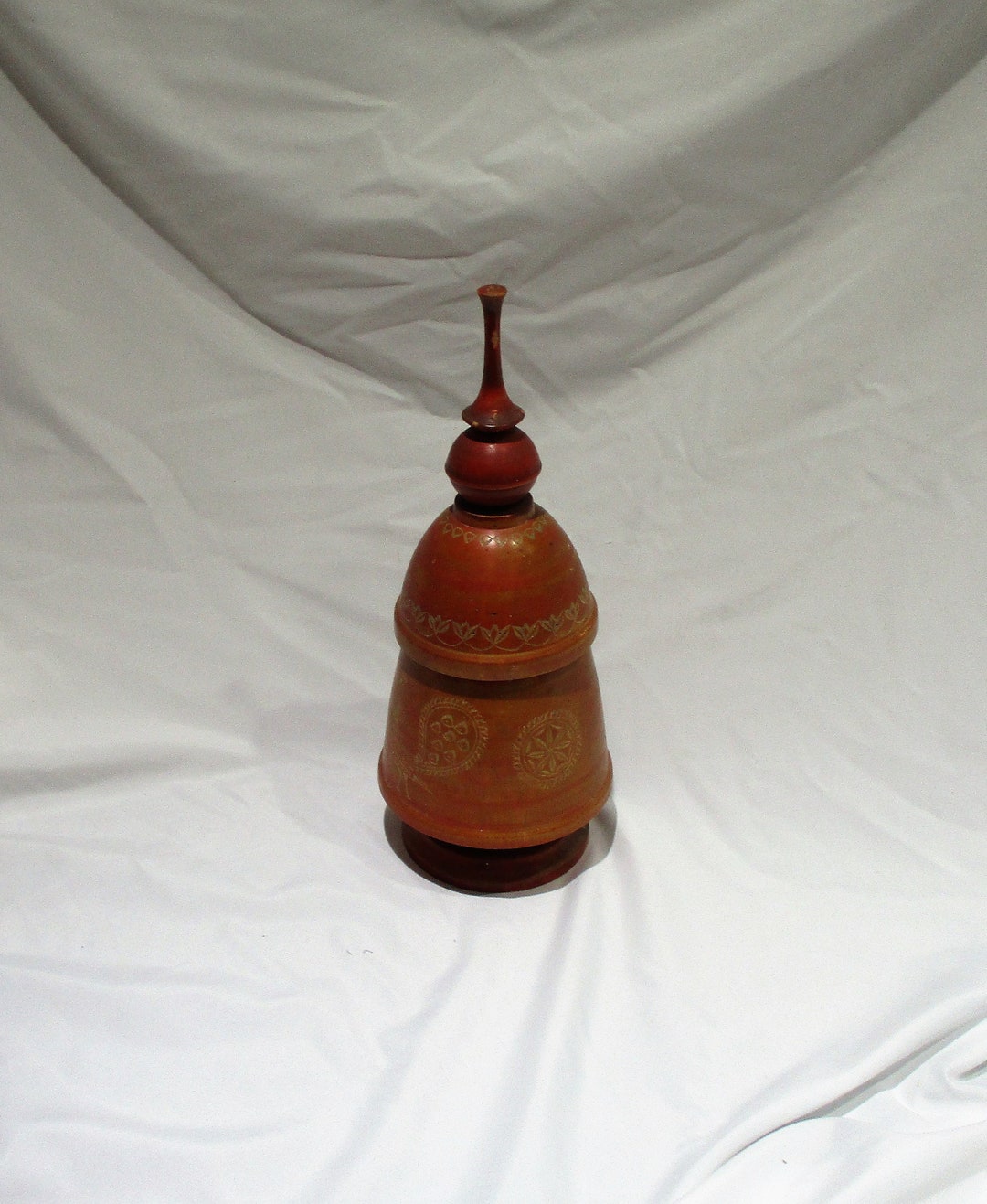 Hand Carved Amish Conical Box, Secret Hiding Place, Antique Decorative ...