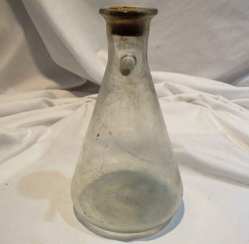 Very Large Laboratory Pyrex Beaker Old Lab Glass Vintage - Etsy