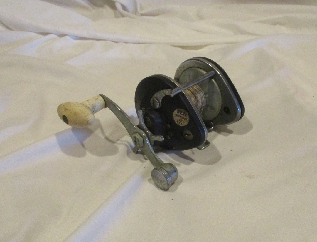 True Temper Surf Casting Reel Model 922C Vintage Fishing - Etsy