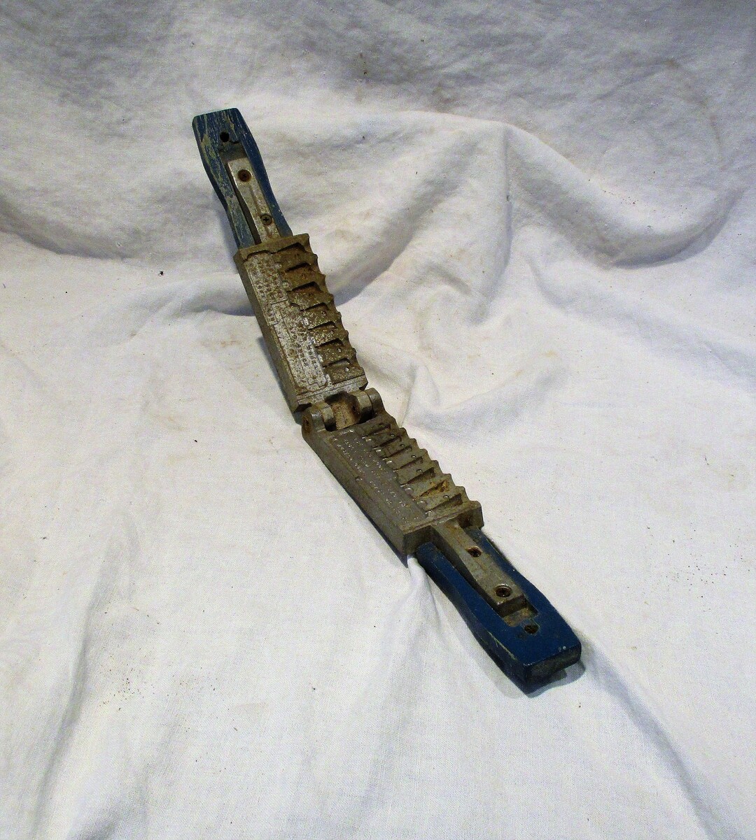 Shad Dart Fishing Lure Mold - Vintage Do It Corp. Denver Iowa - Etsy