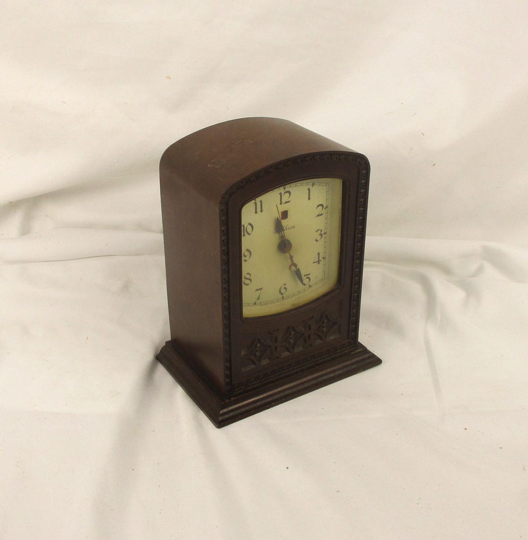 Telechron Desk Clock, Art Deco 1930s or 1940s, Model M1, Electric ...