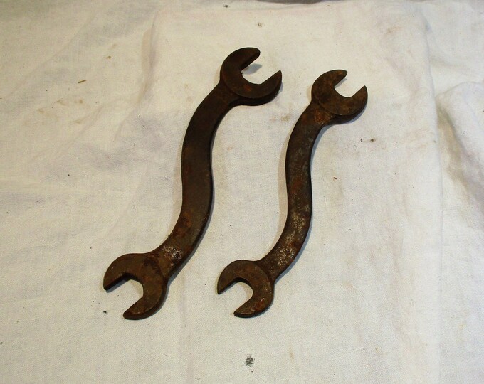 Curved Wrenches, Antique Tool Collection, Old Farm and Barn Salvage ...