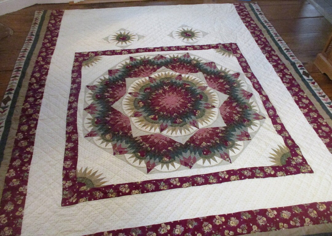 Vintage Radiating Star Quilt: Large Cotton Coverlet, Textile Art - Etsy