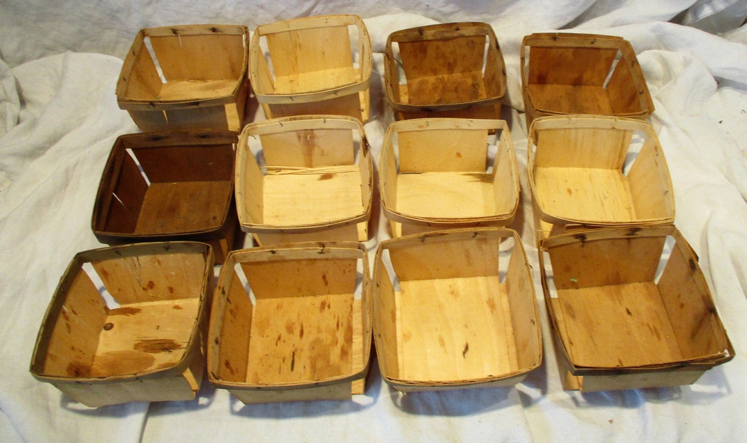 Vintage Wood Splint Berry Baskets: Farmhouse Display Props, Set of 12 ...