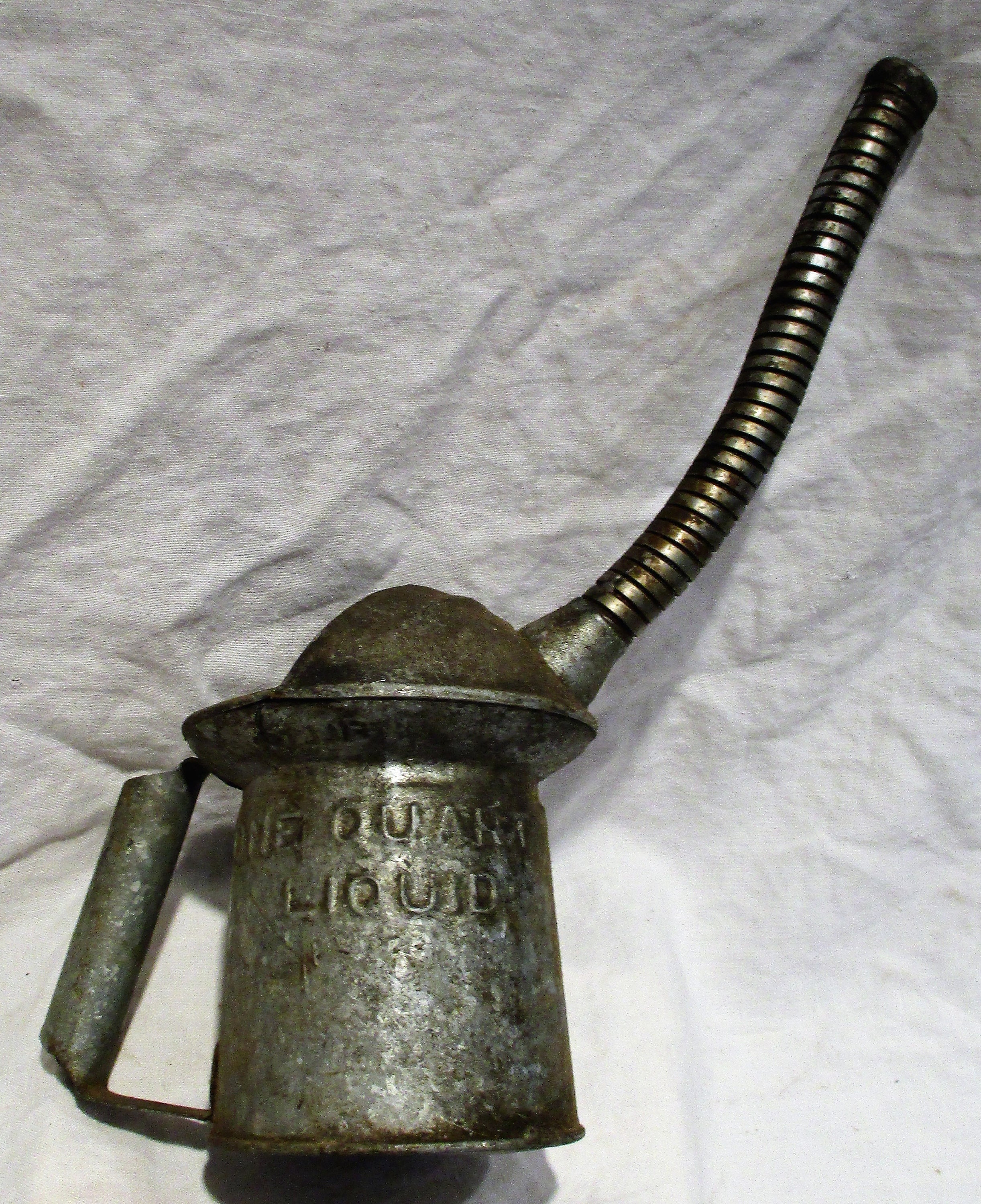 Quart Oil Can, Vintage Petroliana, Old Galvanized Can, Industrial ...