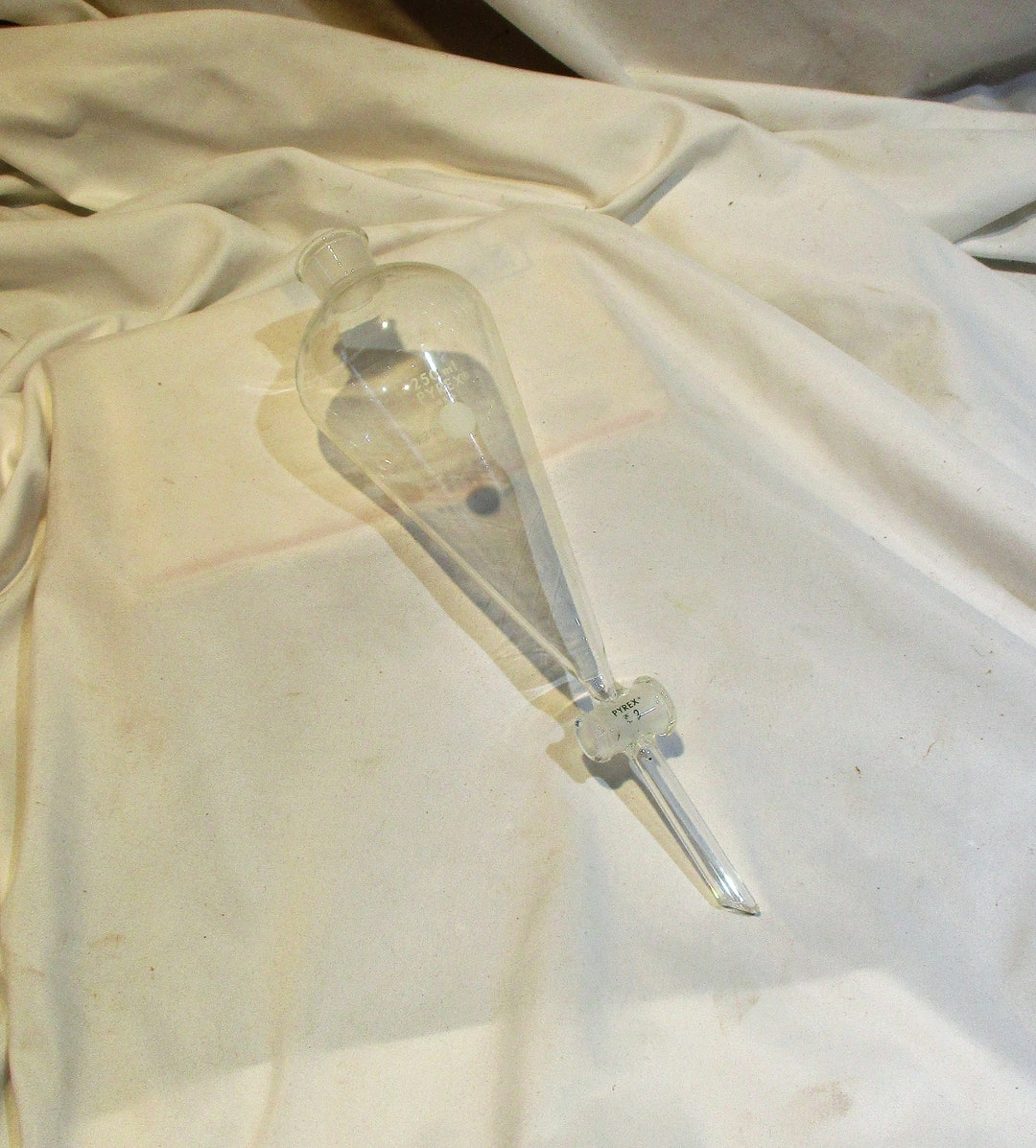 Pyrex Glass Laboratory Beaker: Vintage Mad Scientist Decor - Etsy