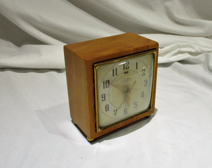 Telechron Desk Clock, Mid Century Modern, Electric Standing Clock, Not ...