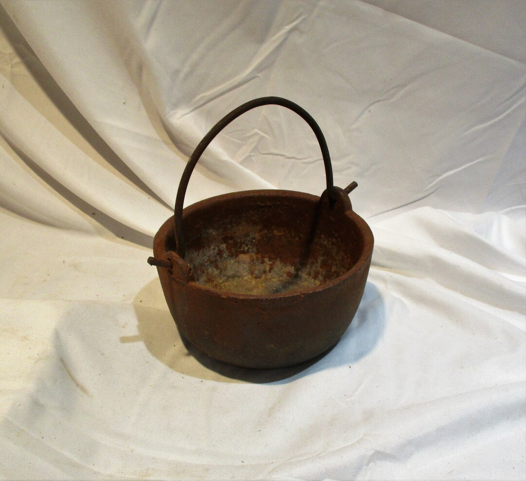 Foundry Crucible, Smelting Pot, Molten Metal Pot or Bucket, Industrial ...