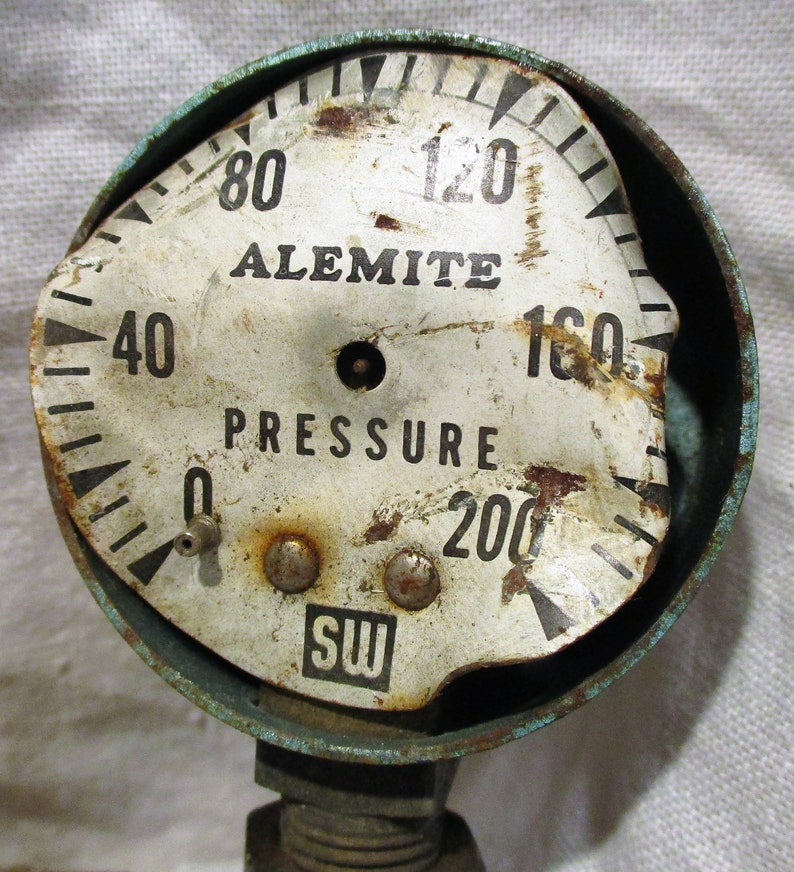 Alemite Pressure Gauge, Industrial Factory Blown Valve and Gauge ...