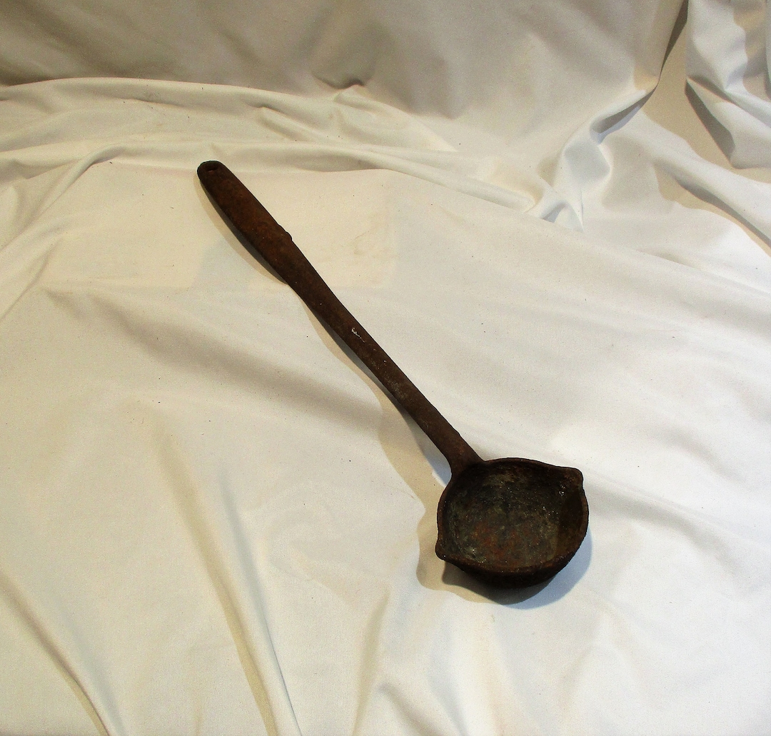 Metal Forge Crucible, Antique Industrial Smelting Tool, Old Unmarked ...