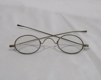 Antique Gold Wire Oval Frame Spectacles Eyeglasses Optician Optic ...