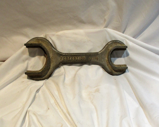 Curved Wrenches, Antique Tool Collection, Farm and Barn Salvage, Rustic ...