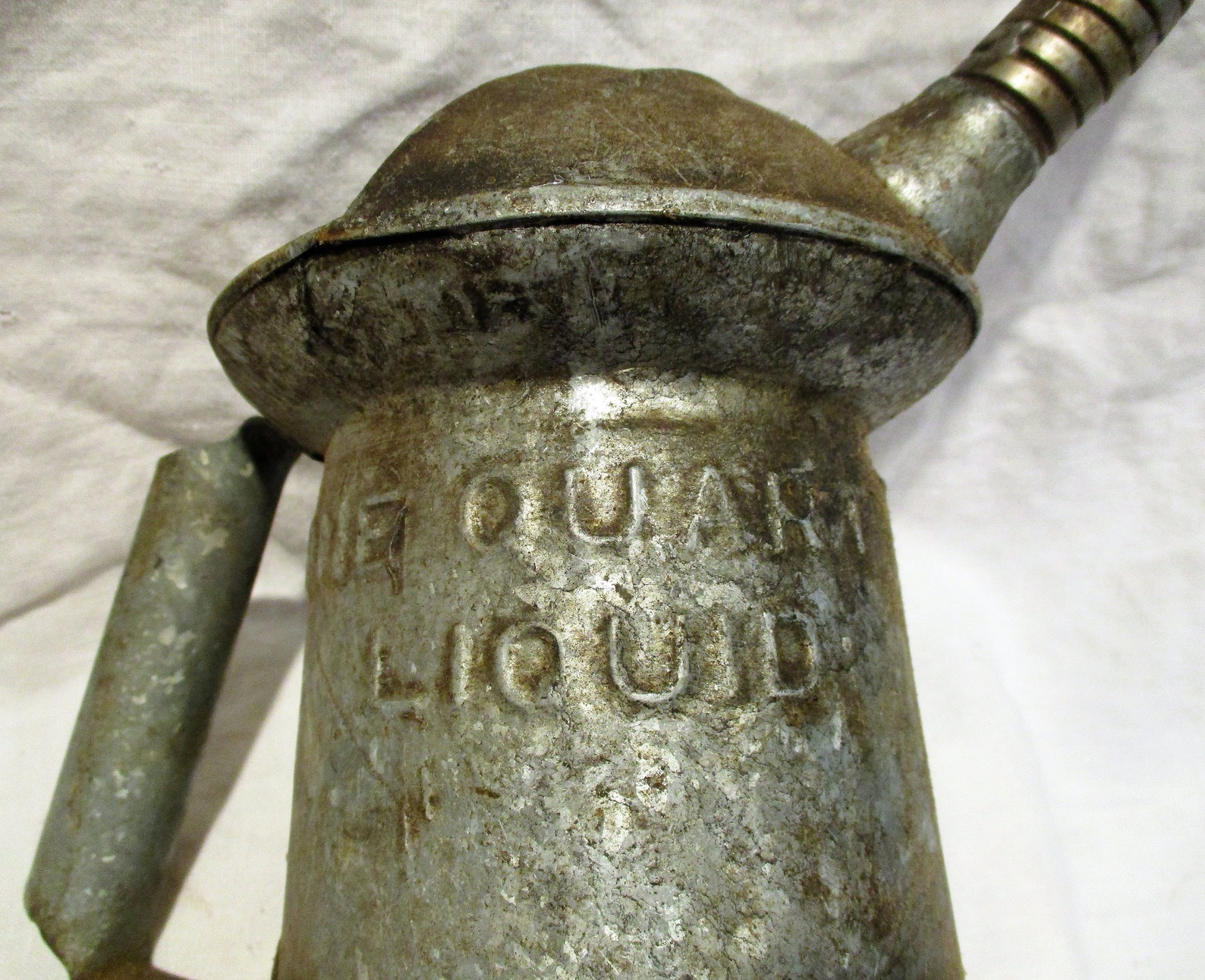 Quart Oil Can, Vintage Petroliana, Old Galvanized Can, Industrial ...
