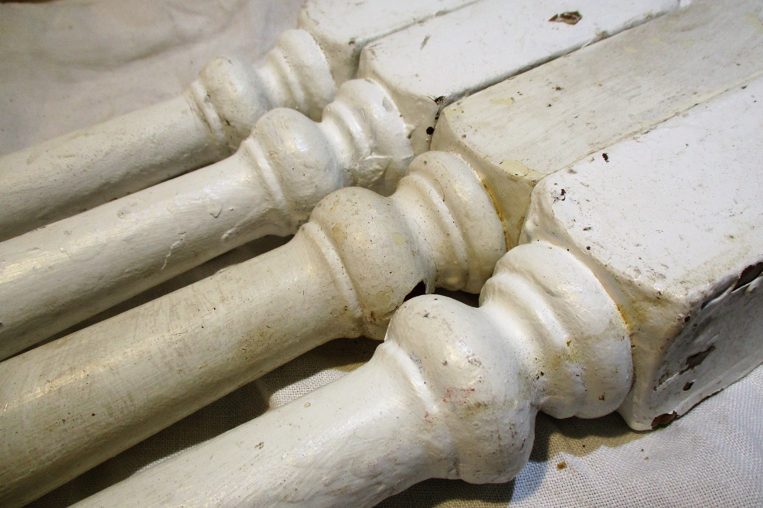 Balusters Spindles Architectural Salvage Set of 4 | Etsy