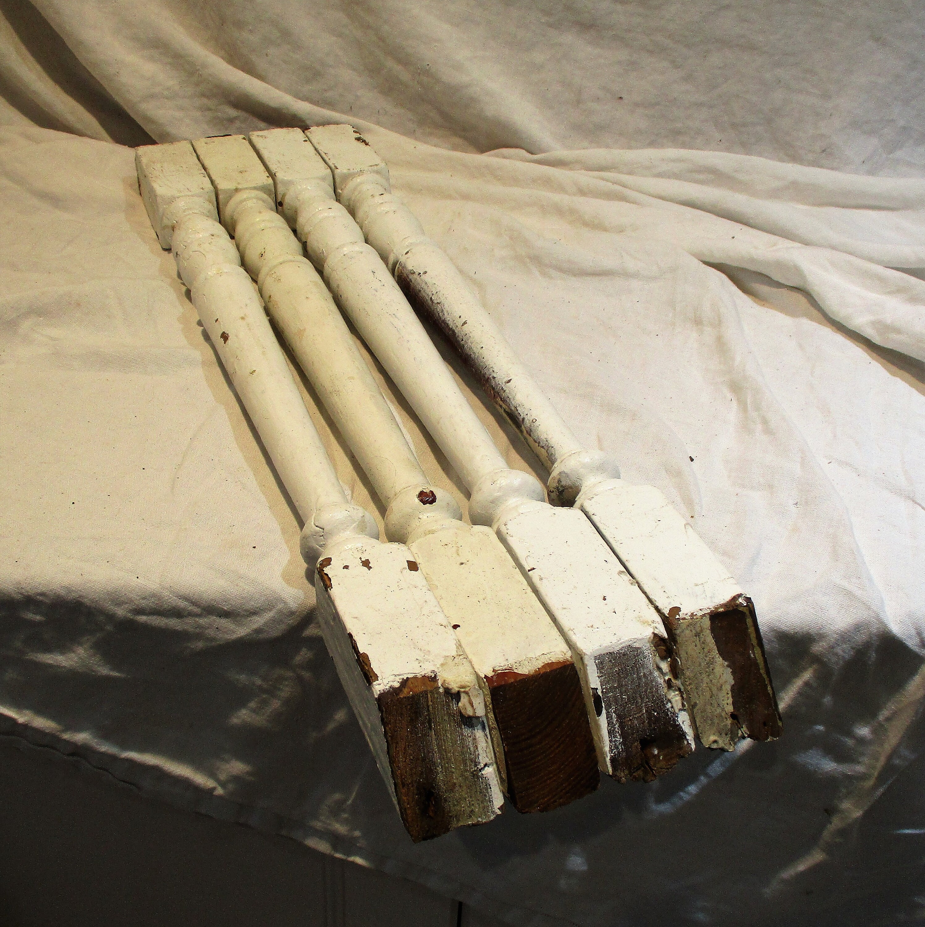 Balusters Spindles Architectural Salvage Set of 4 | Etsy