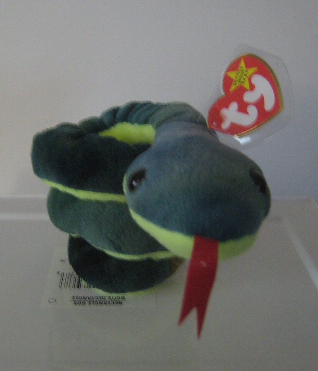 Hissy the Snake. New Ty Beanie Baby W Tags. Approx. 16 Long Green W ...