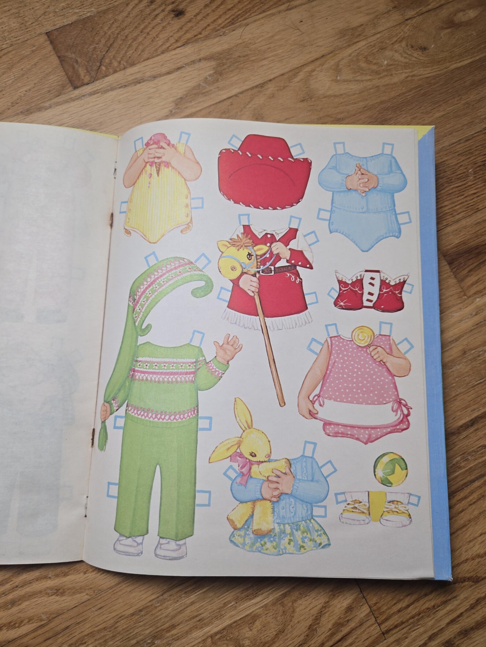 Vintage 1970 Beth Ann Uncut Paper Dolls Book - Etsy