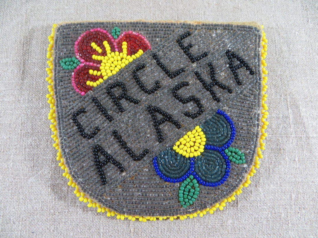 Vintage Native American Seed Bead Alaska Souvenir, Small Purse Jewelry ...
