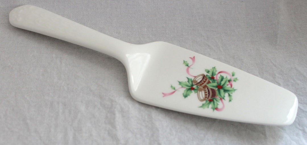 Christmas Decor White Ceramic Cake Desert Server Serving Piece - Etsy