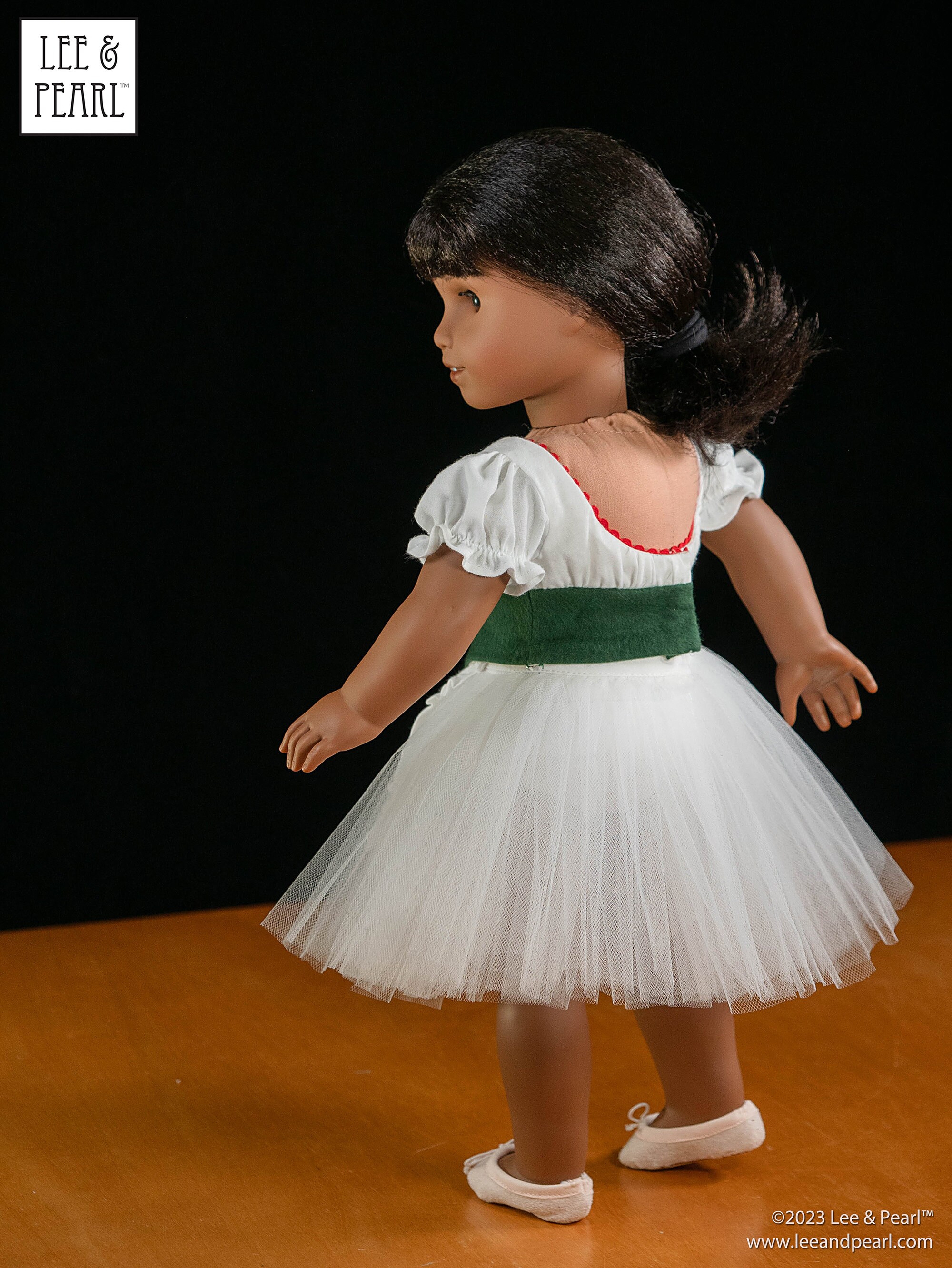 L&P 1078: Village Dance Peasant Style Ballet Bodice + Apron Pattern for ...