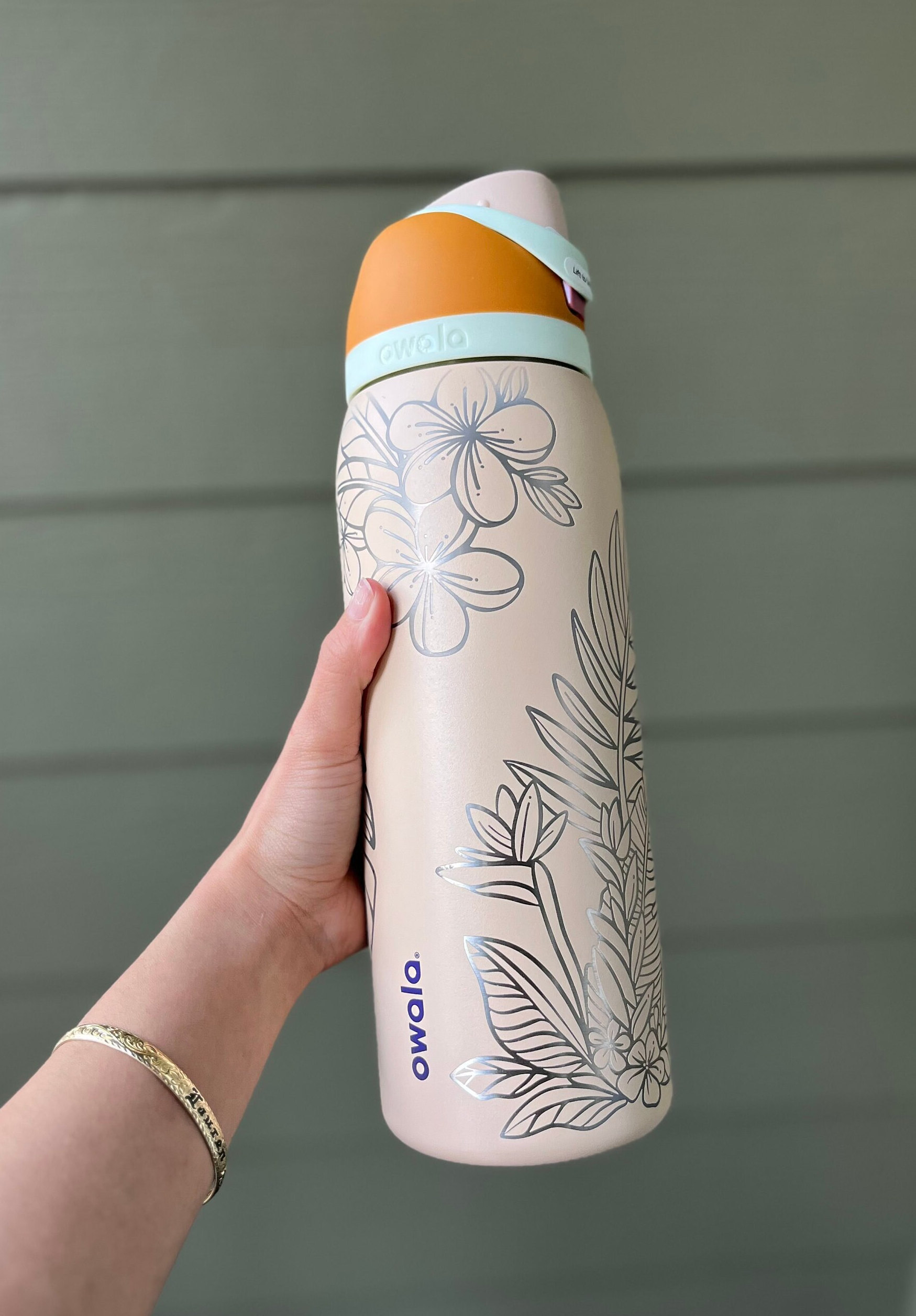 Hawai'i Owala Custom Engraved 32oz & 40oz Water Bottle Hand Drawn ...